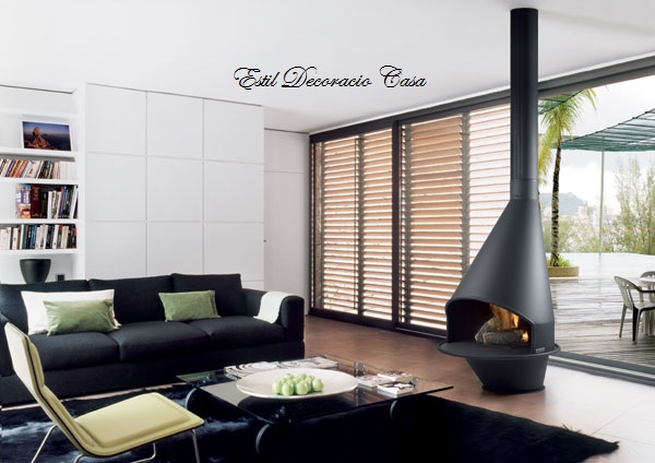 Magnifique poêle à bois suspendu 81 avec un design contemporain pas cher